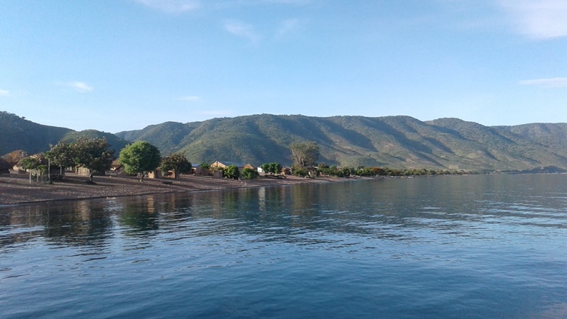 Munshi, Lake Tanganyika, Zambia