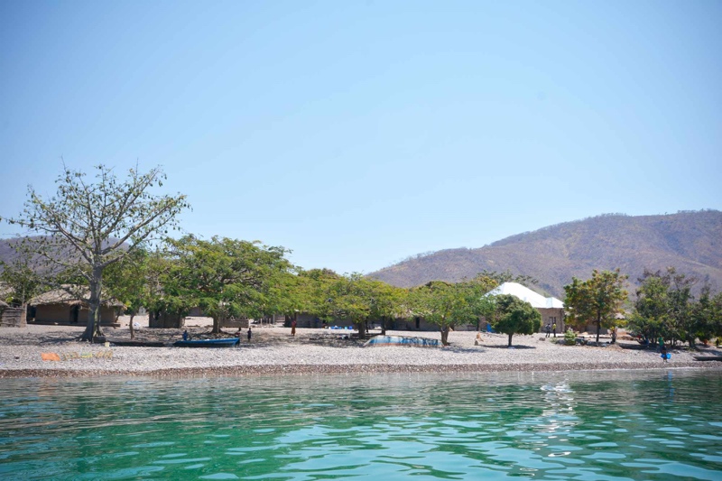 Munshi, Lake Tanganyika, Zambia
